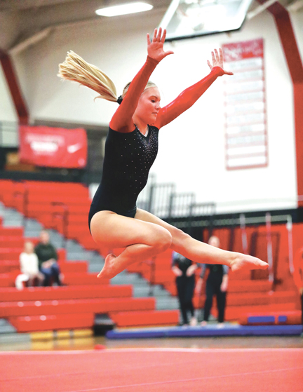 Redettes look Sharp, Helana Sharp: Led by veteran junior, Marquette ...